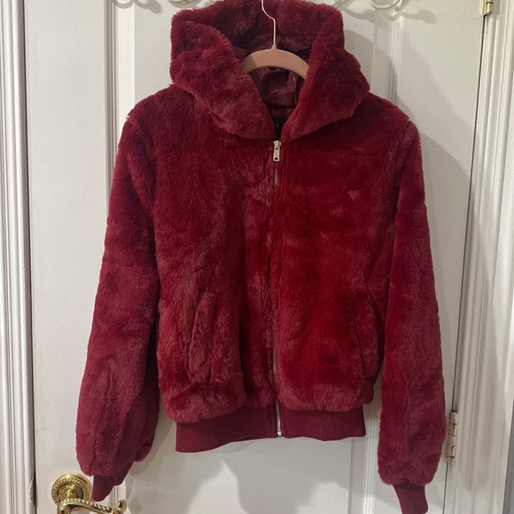 Love Tree | Jackets & Coats | Deep Red Fur Zip Up Jacket | Poshmark